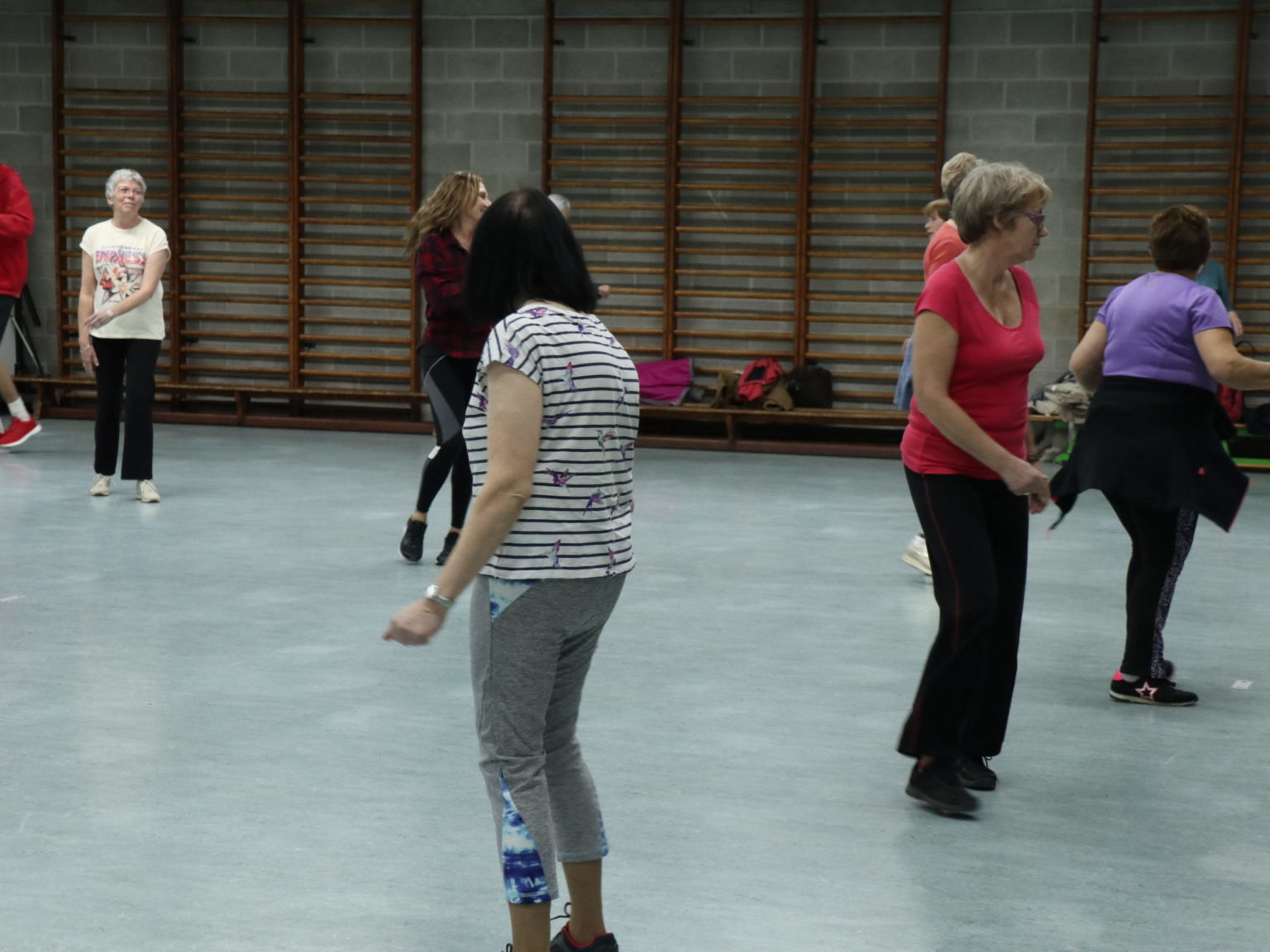 Reportage sur l’activité « La danse en Ligne » – Eneo Waremme